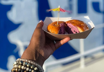 Busken Bakery's New Walk-Up Window in Hyde Park is a Tasty Throwback ...