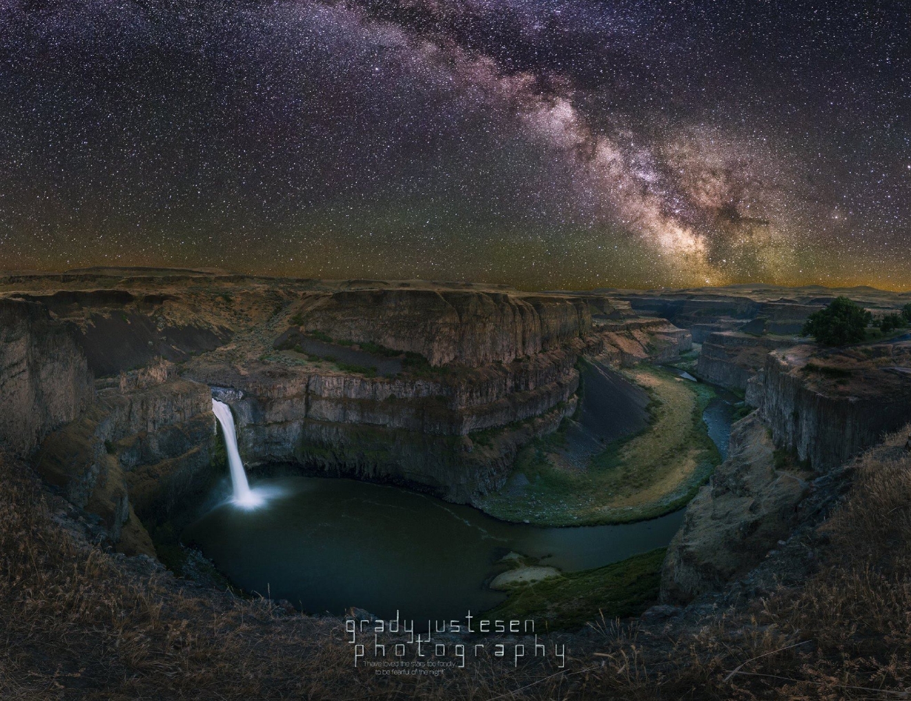 Photos: The stunning Milky Way 'galactic core' | KVAL